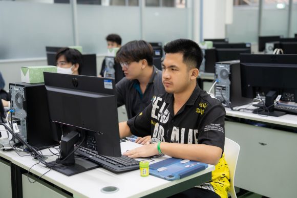 ICT Mahidol, in collaboration with the Thai IoT Association, and ...