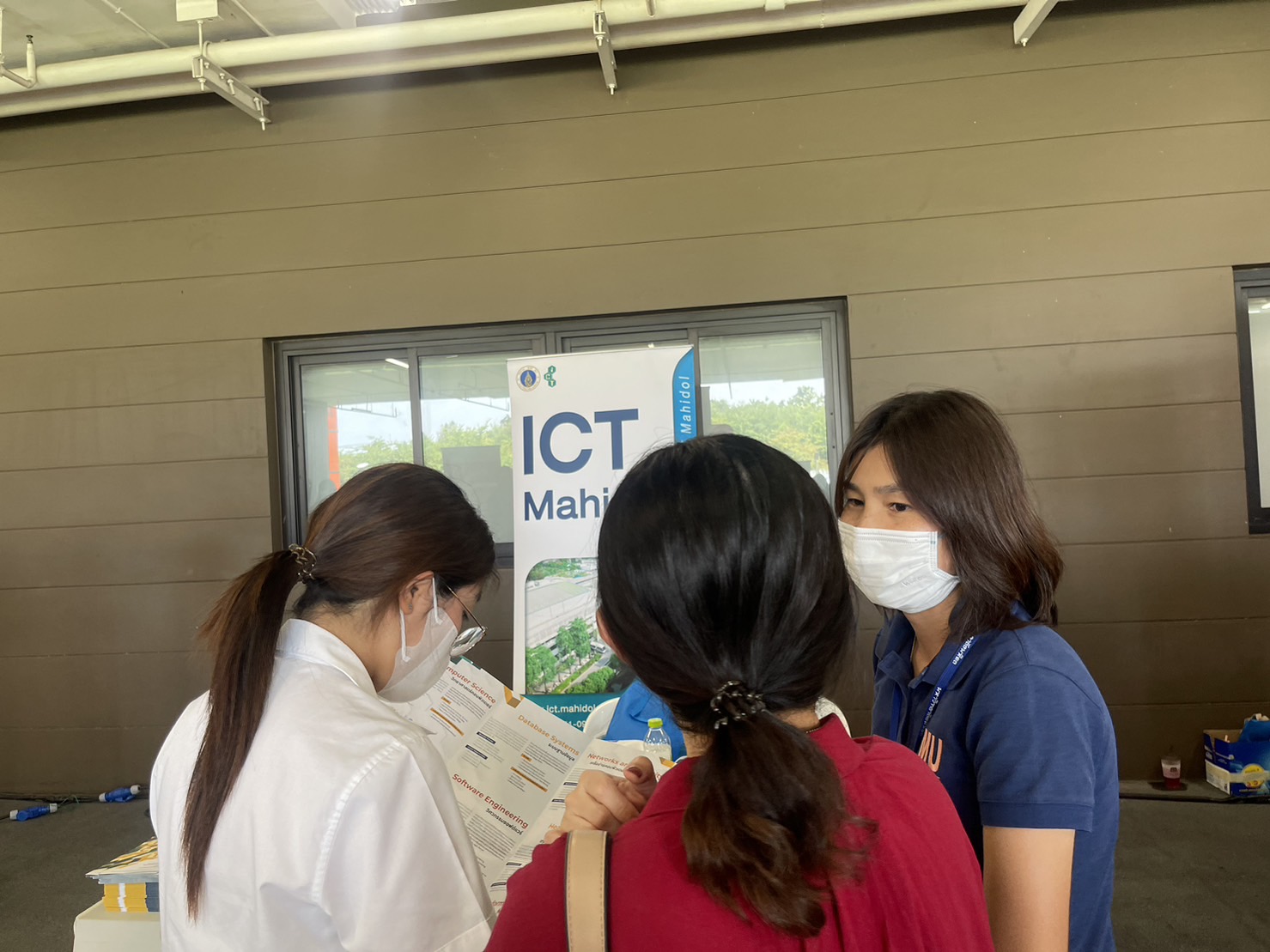 ICT Mahidol Roadshow at Mahidol University International Demonstration ...